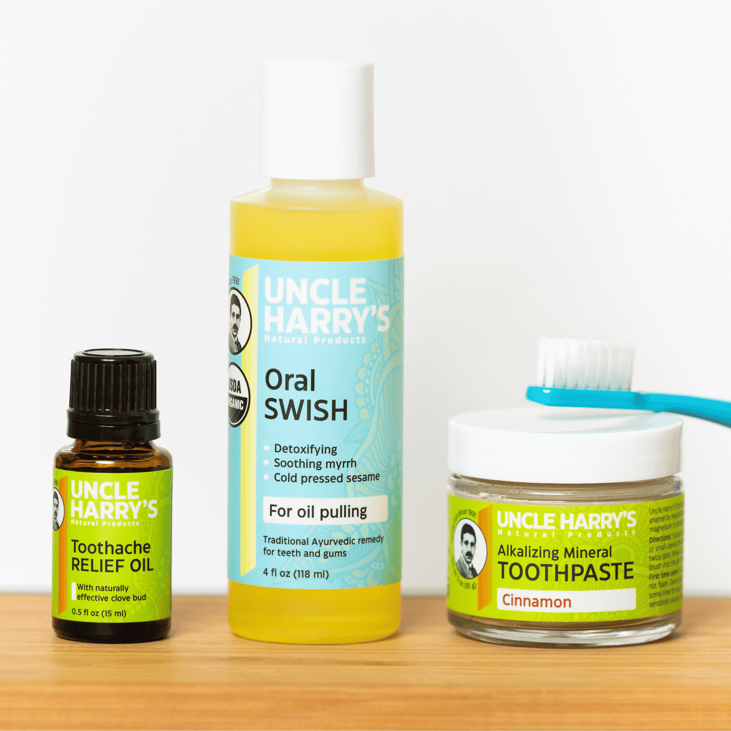 Natural Oral Swish for Teeth + Gums | 4 fl oz | Smallflower